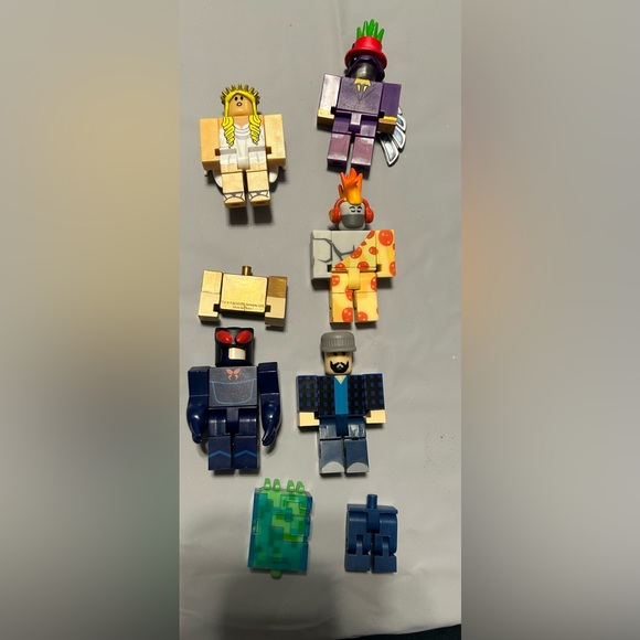 roblox | Toys | Lot Roblox Minifigure Action Toys | Poshmark